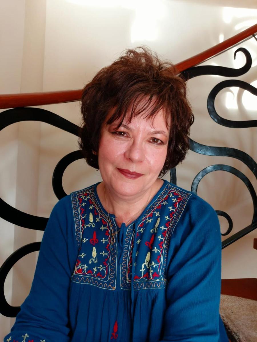SIMONA MIHUŢIU – SURORII MELE, MOLDOVA – Poezii pentru sufletul meu